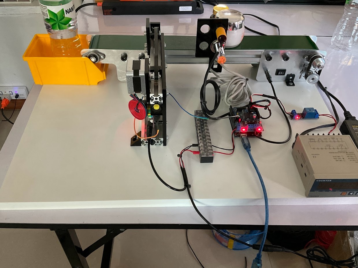 AT302A ชุดเรียนรู้+ชุดทดลอง ตรวจจับของเหลว Automation Capacitive ...